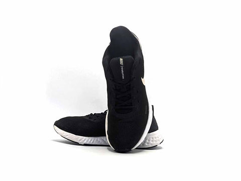 Nike Revolution 5 Running – Replay