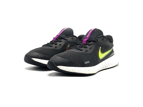 Nike Revolution 5 Power – Replay