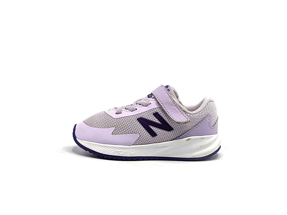 New Balance 611 – Replay