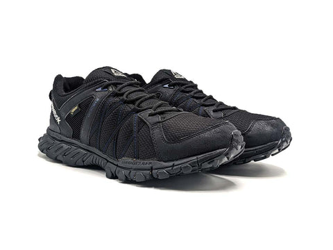 Reebok MicroWeb – Replay